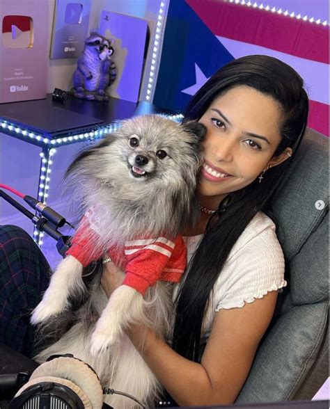 Las 17 mejores chicas streamers de Twitch más vistas de 2025