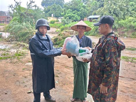 သပိတ်ကျင်းမြို့နယ် ချောင်းကြီးကျေးရွာတွင် မိုးသည်းထန်စွာရွာသွန်းခဲ့သဖြင့် လူနေအိမ်တစ်လုံးချောင