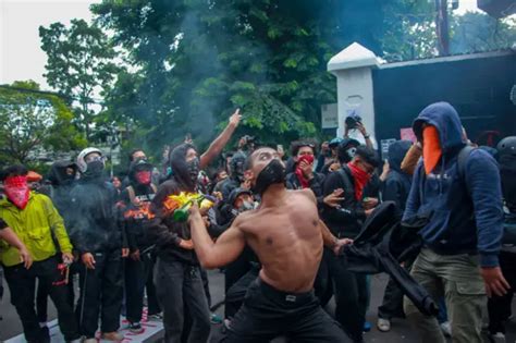 ၂၀၂၅ ခုနှစ် မတ် ၂၁ ရက် ဘီဘီစီသတင်းတိုက်ရိုက် ထုတ်လွှင့်ချက် စစ်မှုထမ်းဆင့်‌ခေါ်ရေးအဖွဲ့တချို့