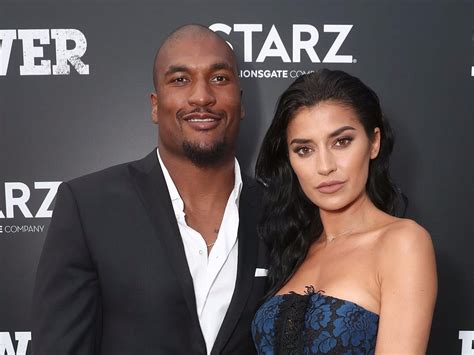Nfl Players Girlfriends And Wives