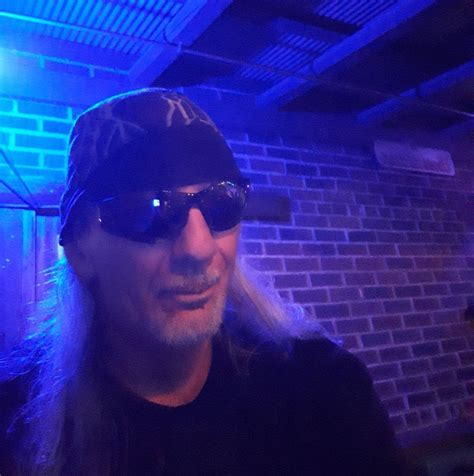 Kudos To 711 Management On Their Music Selection Playing Opera Loudly In The Parking Lot It