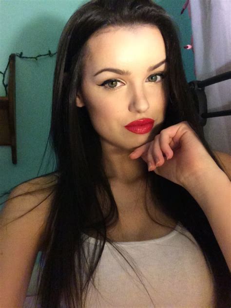 Stunningly Cute Chive Girls That Will Leave You Out Of Breath Thechive