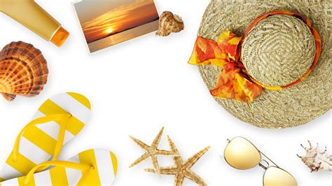 바다 해변 휴가 액세서리의 평면도 태양 모자 선글라스 플립 플롭 조개껍데기 불가사리 자외선 차단제 여름 해변 휴가 배너 기호 흰색 배경에 고립 된 복사 공간 여름에 대한