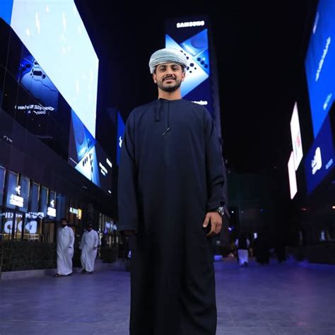 Issaa Threads Say More