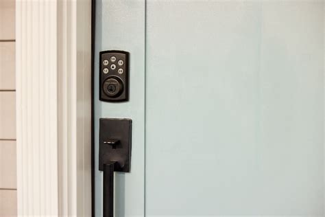 Smart Lock Buying Guide Vivint