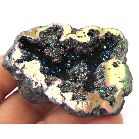 Titanium Aura Quartz Geode Half 02
