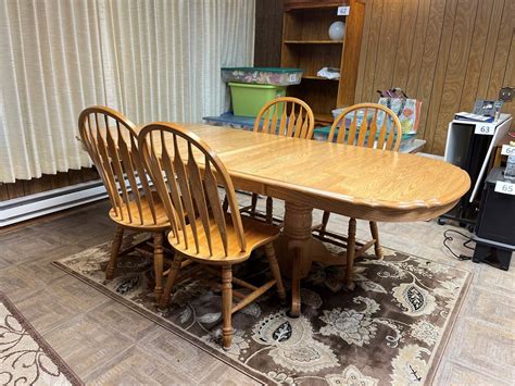 Lot 66 Nice Shin Lee Dining Room Table W 4 Chairs 2 Leaves Adam