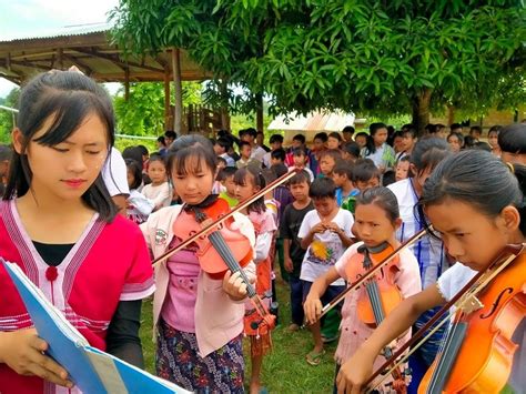 ဒီးမော့ဆိုမြို့နယ်တွင် ကရင်နီအမျိုးသားနေ့ ပြုလုပ် Khit Thit Media