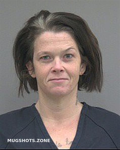 TIRADO JENNIFER MARIE 05 09 2023 Alachua County Mugshots Zone