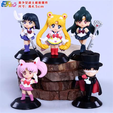 Sailor Moon Tsukino Usagi Sailor Saturn Chibi Usa Tuxedo Mask Chiba