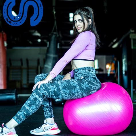 Shaina Rowley App Fitness Coach