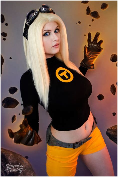Pin Em Cosplay