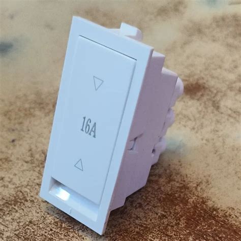 15a Two Way Modular Switch At ₹ 70piece In Varanasi Id 2851208284355