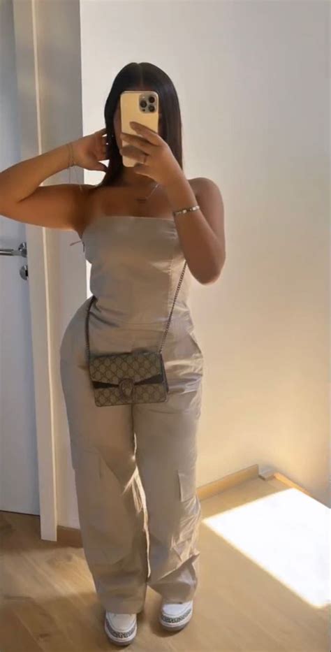 Épinglé Par 𝐋ᥫ᭡ Sur Outfit Inspo En 2024 Mode Zara Mode Hipster