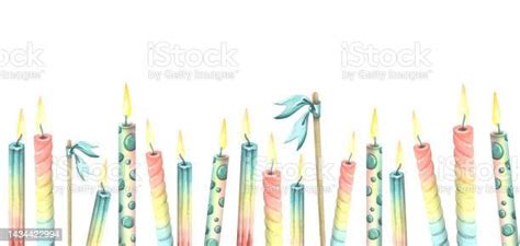 축제 양초 막대기에 빛과 깃발이있는 무지개 수채화 그림 생일 축하합니다 엽서 인사말의 디자인과 장식을 위해 생일에 대한 스톡 벡터 아트 및 기타 이미지 Istock