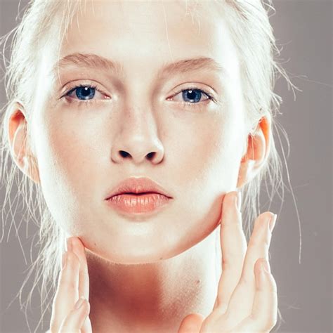 Premium Photo Beautiful Woman Face Portrait Beauty Skin Care Conceptwith Hands Fashion Beauty
