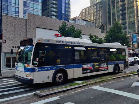 Q66 Orion VII NG Hybrid Ride M66 At Grand Central M22 Via Delaney St