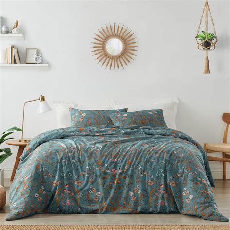Teal Colored Bedding