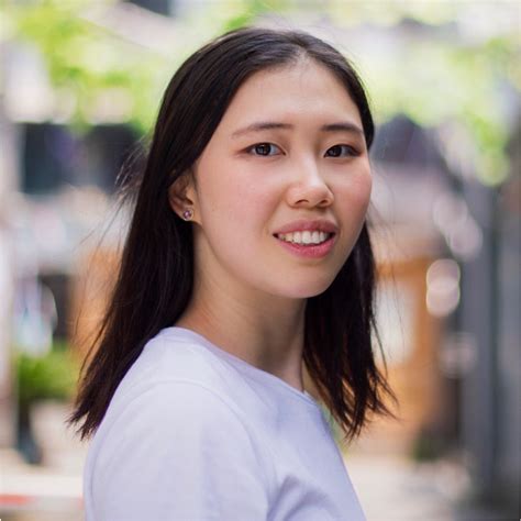 Neuse Neural Se3 Equivariant Embedding For Consistent Spatial Understanding With Objects