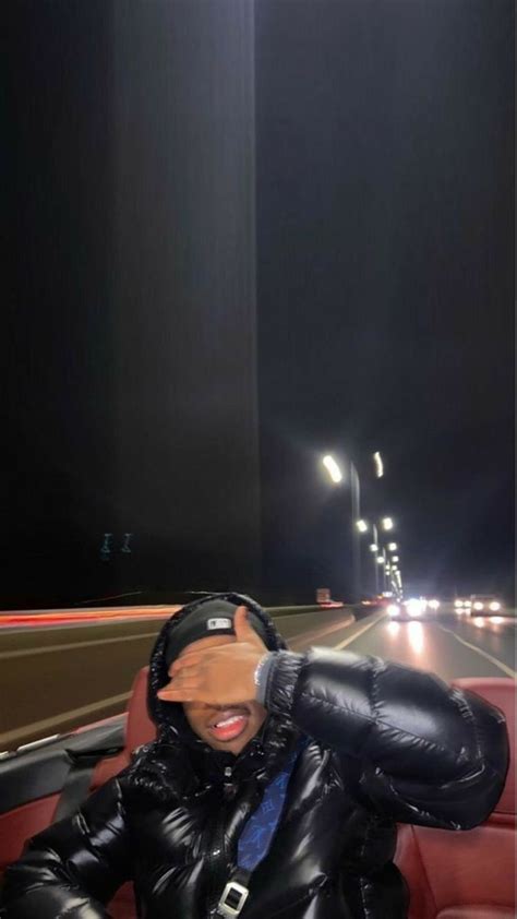 Pin Di 🧘🏾‍♀️🍱🎋 Su Dumppp 🙀 Sfondi Per Iphone Pose Fotografiche Idee