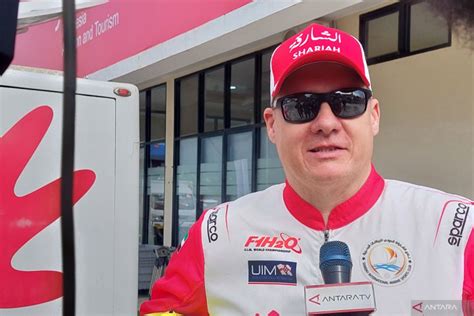 Juara Dunia F1 Powerboat Sami Selio Kagum Dengan Keindahan Danau Toba Antara News