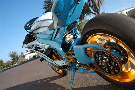 Racing Cafè: Yamaha YZF-R6 "Boz Bros Champion Edition" by Nick Anglada ...