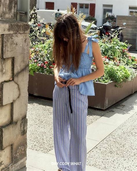 여름에 입기 좋은 민소매 파자마 조합 내일 옷 뭐입지