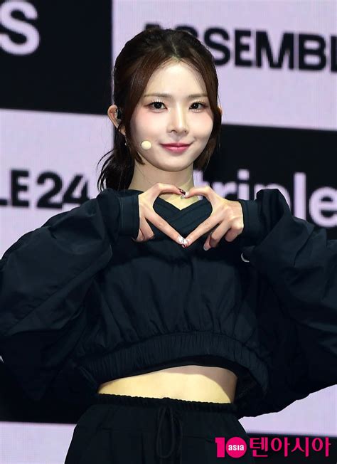 Ten포토트리플에스 코토네 또렷한 이목구비 텐아시아