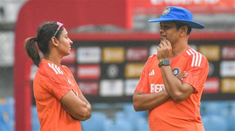 Ind Vs Aus 1st T20i India Trusting Muzumdar To Work On Mental Side Of