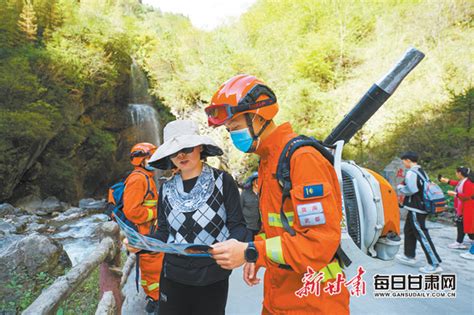 【祖国颂·陇原新气象】国庆，他们坚守在一线 甘肃农民网