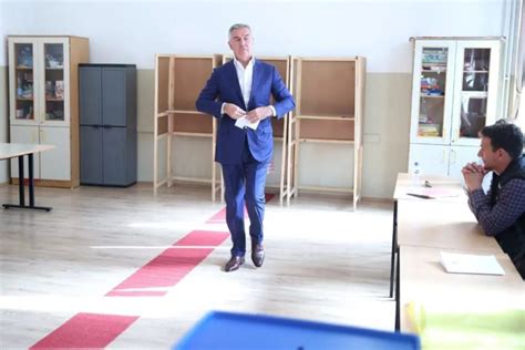 ĐUKANOVIĆ POBJEĐUJE JEDINO DPS Gubitnik Monitor