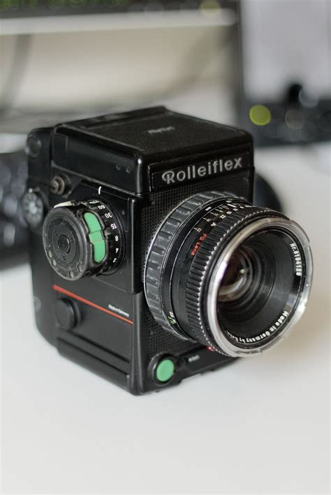 Rollei Rolleiflex 6008 Professional Carl Zeiss Planar 80mm F 2 8 PQ