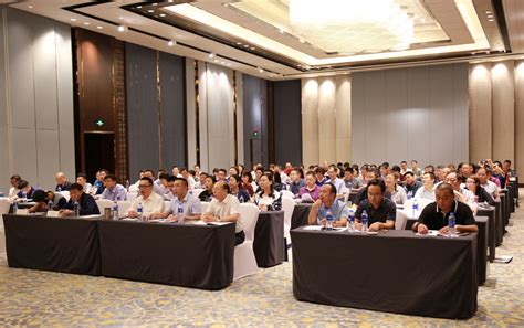 中兴财光华会计师事务所第二届一次合伙人会议简报 中兴财光华会计师事务所特殊普通合伙上海分所