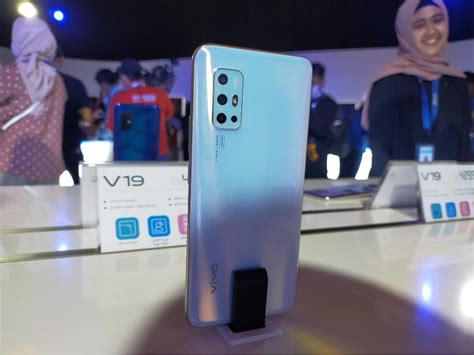 Resmi Meluncur Ini Spesifikasi Dan Harga Vivo V19 Tagar