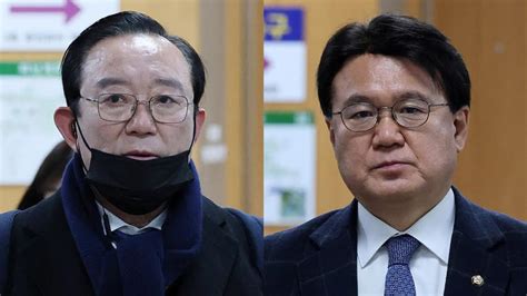 속보 1심 뒤집혔다울산시장 선거개입 송철호·황운하 무죄
