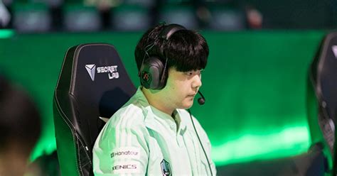 포토 날카로움 돌아온 캐니언 김건부