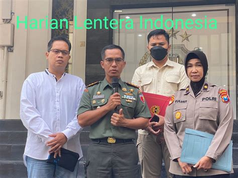 500 Disabilitas Pecahkan Rekor MURI Dalam Membatik Ciprat Di Alun Alun