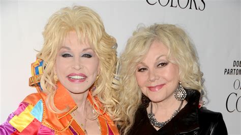 Dolly Partons Sister Shares A Goodbye After Brothers Death