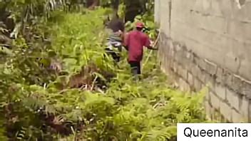 Puño teniendo sexo en el bosque primero fueron atrapados XVIDEOS COM