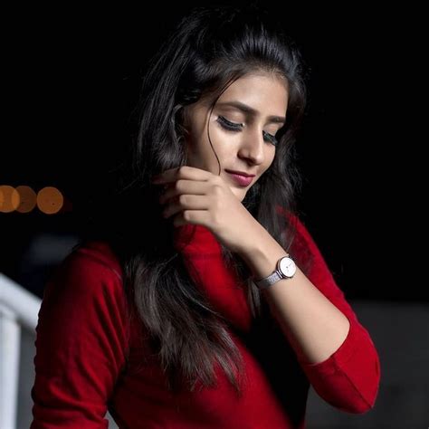 Raja Rani 2 Serial Vaishu Sundar Gorgeous Photos Celebrity Families Actor Photo Actors Images