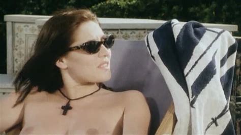Naked Mathilde Seigner In Vacances Bougeoises