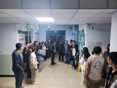 学生工作部（处）联合保卫处深入学生宿舍开展安全隐患检查 职业技术学院学生工作处