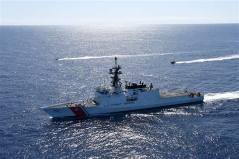 第七艦隊證實布林肯結束訪陸隔天 美巡防艦「史卓頓號」穿越台灣海峽 Yahoo奇摩汽車機車