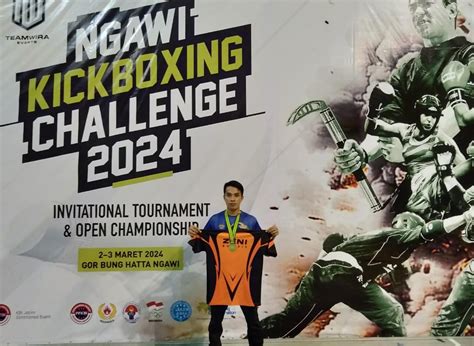PRAJURIT PETARUNG YONZENI 1 MAR RAIH JUARA KICK BOXING