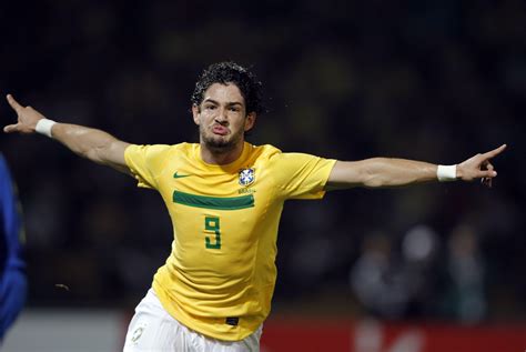 Alexandre Pato Wallpapers Wallpaper Cave