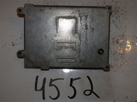 Used 2004 2005 2004 2005 Saturn Vue Computer Brain Engine Control Ecu