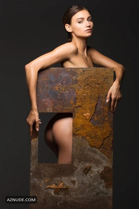 Ilvy Kokomo Naked In The Photo Shoot Bodyparts By Bern Ernst Aznude