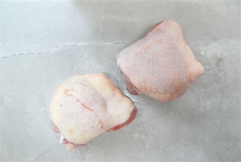 Chicken Thighs Rawtdoor