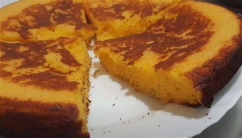 Torta de Fubá na frigideira Receitinha simples e muito saborosa