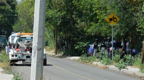 Localizan a hombre muerto dentro de un auto y familia sufre al ver el cuerpo Periódico AM